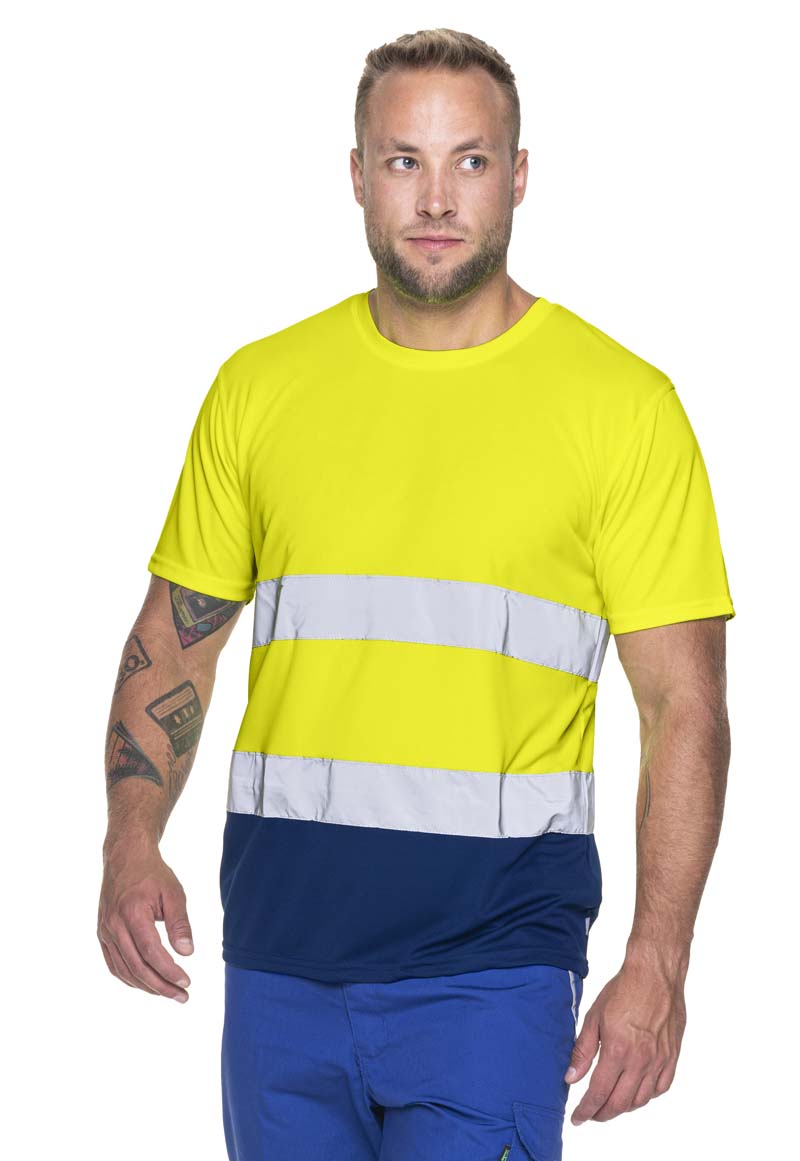 T-shirt Mark The Helper Hi-Vis | T-shirts, Mark The Helper